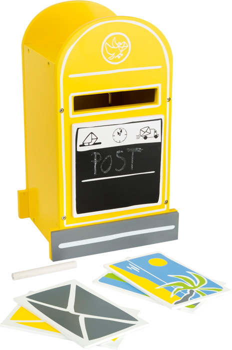 Letterbox with accessories | small foot wooden toys
